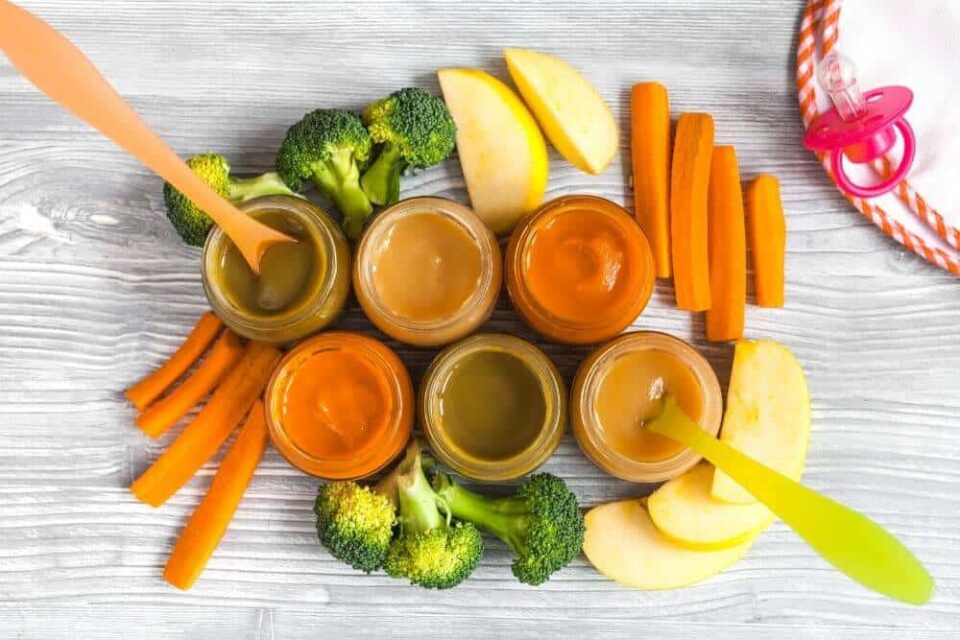 Easy Homemade Baby Food Recipes & Tips For Starting Solids