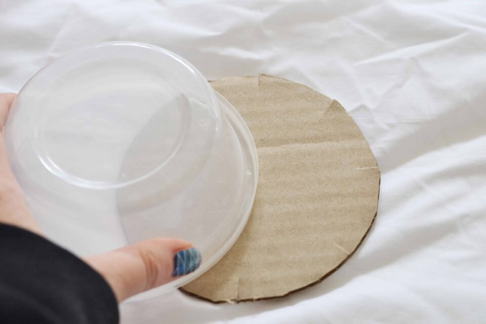 How To Make Easy DIY Friendship Bracelets With Wool