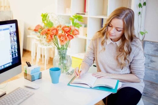 The Best 2023 Planners For Busy Women | Simplify Create Inspire