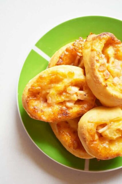 Savoury Cheese & Bacon Scrolls Recipe