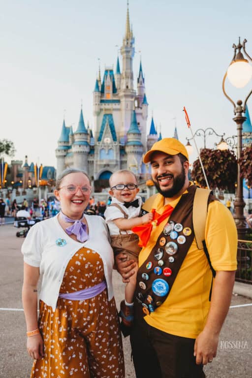 40 Easy DIY Family Halloween Costumes & Group Costume Ideas