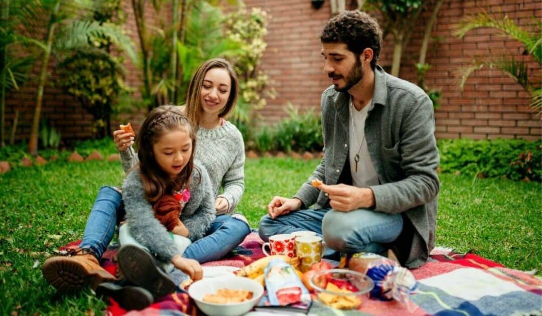 100 Fun Things To Do Outside In Your Backyard With Kids