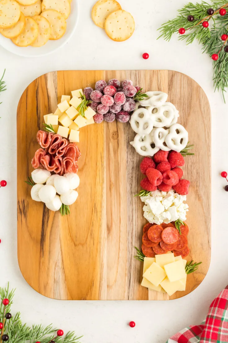 30 Christmas Platter Ideas & Dessert Boards