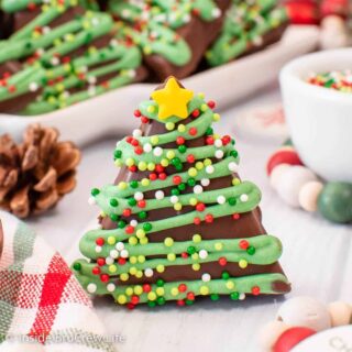 Edible Christmas Tree Treats Perfect For Your Next Holiday Party