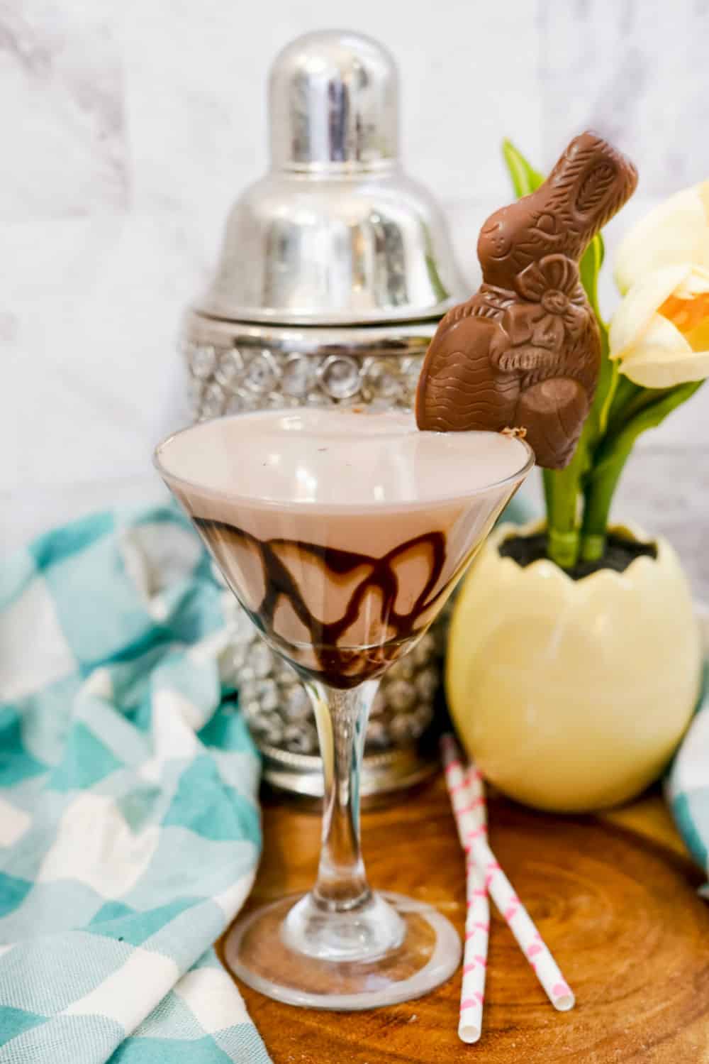 21 Easter Cocktails That Are Perfect For Brunch!