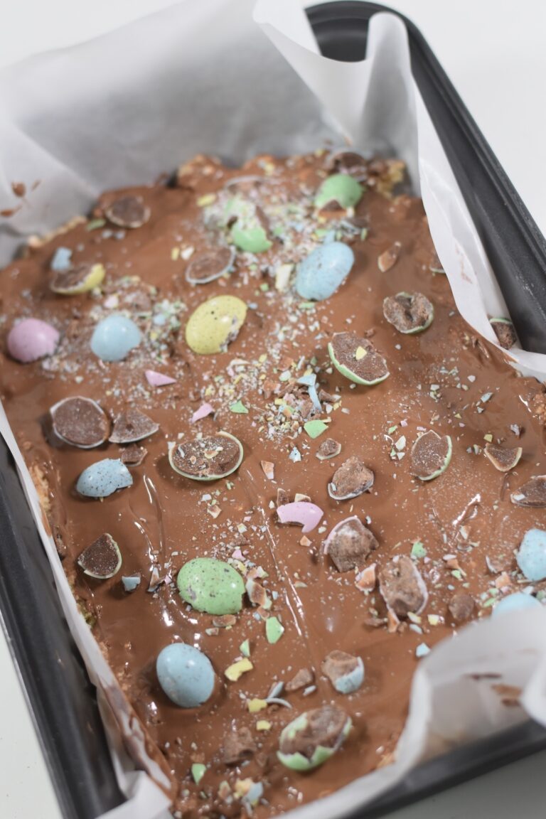 No Bake Easter Slice With Mini Eggs