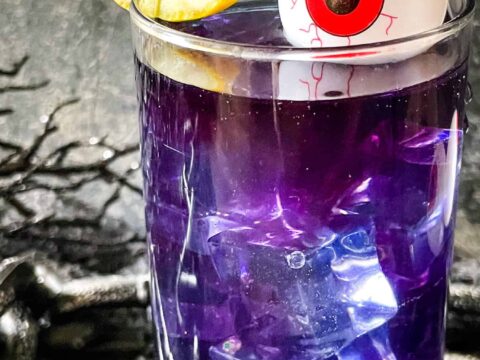 40 Spooky Halloween Cocktails To Get The Party Started